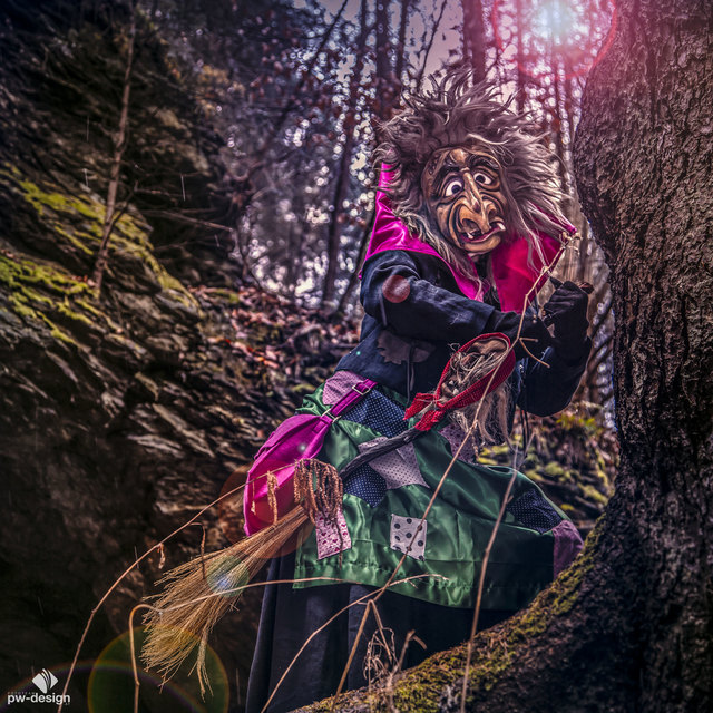 Die Hexen, Percht und Brauchtum - Westliches Mittelgebirge
