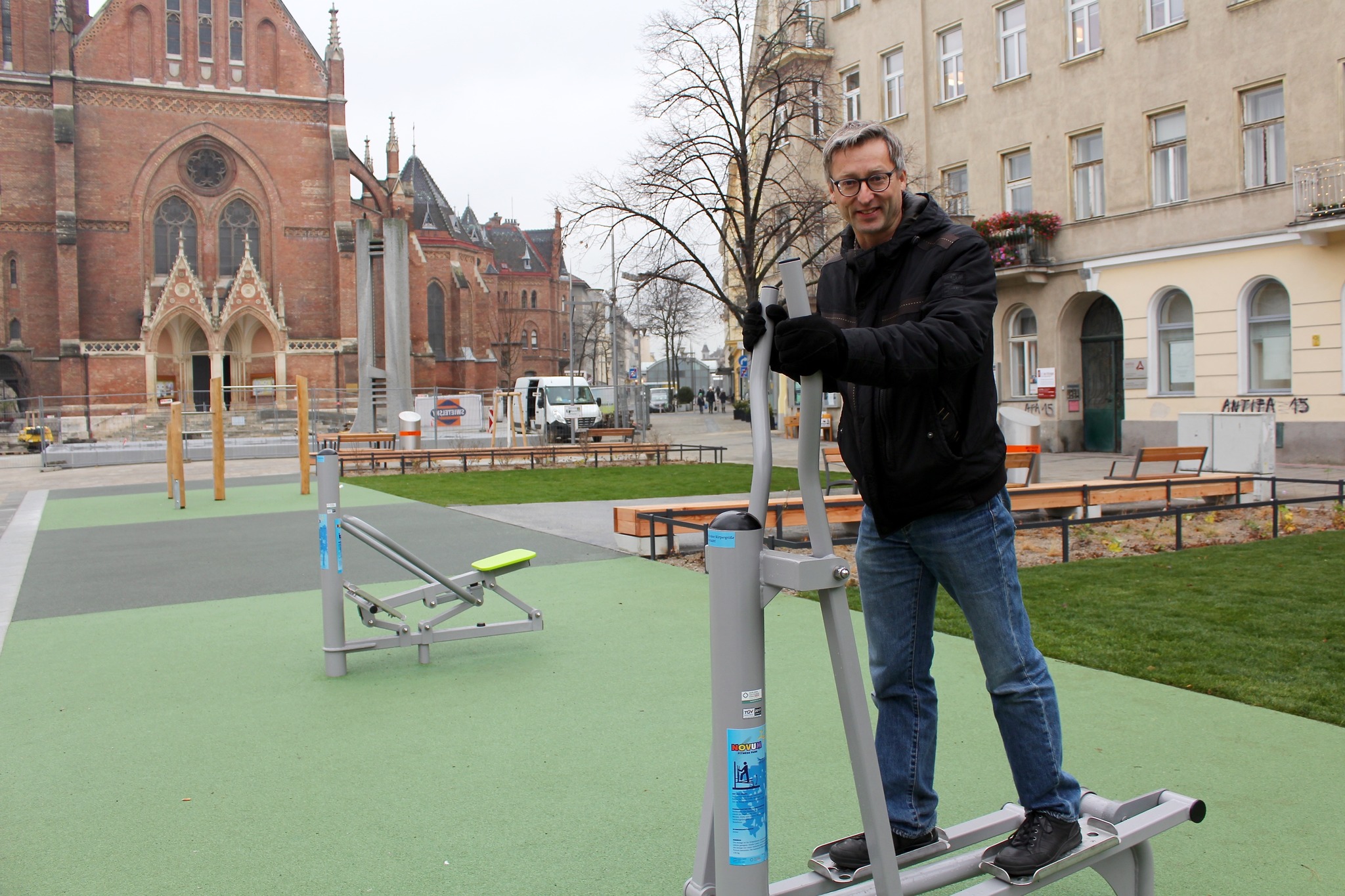 Endlich: Die Wasserwelt in Rudolfsheim-Fünfhaus ist fertig ...