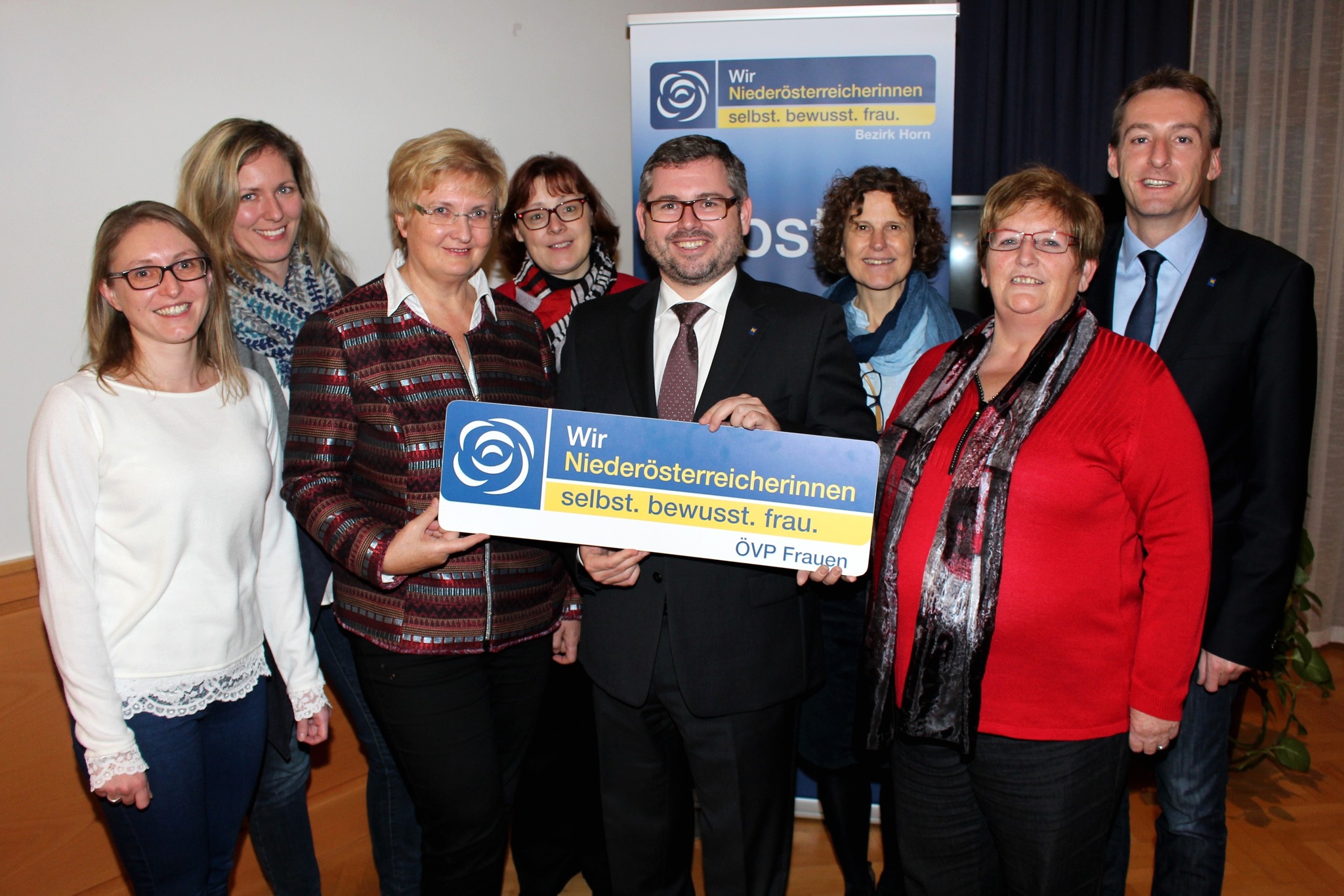 Bezirksleiterin Erdner wurde mit hundert Prozent wieder gewählt - Horn