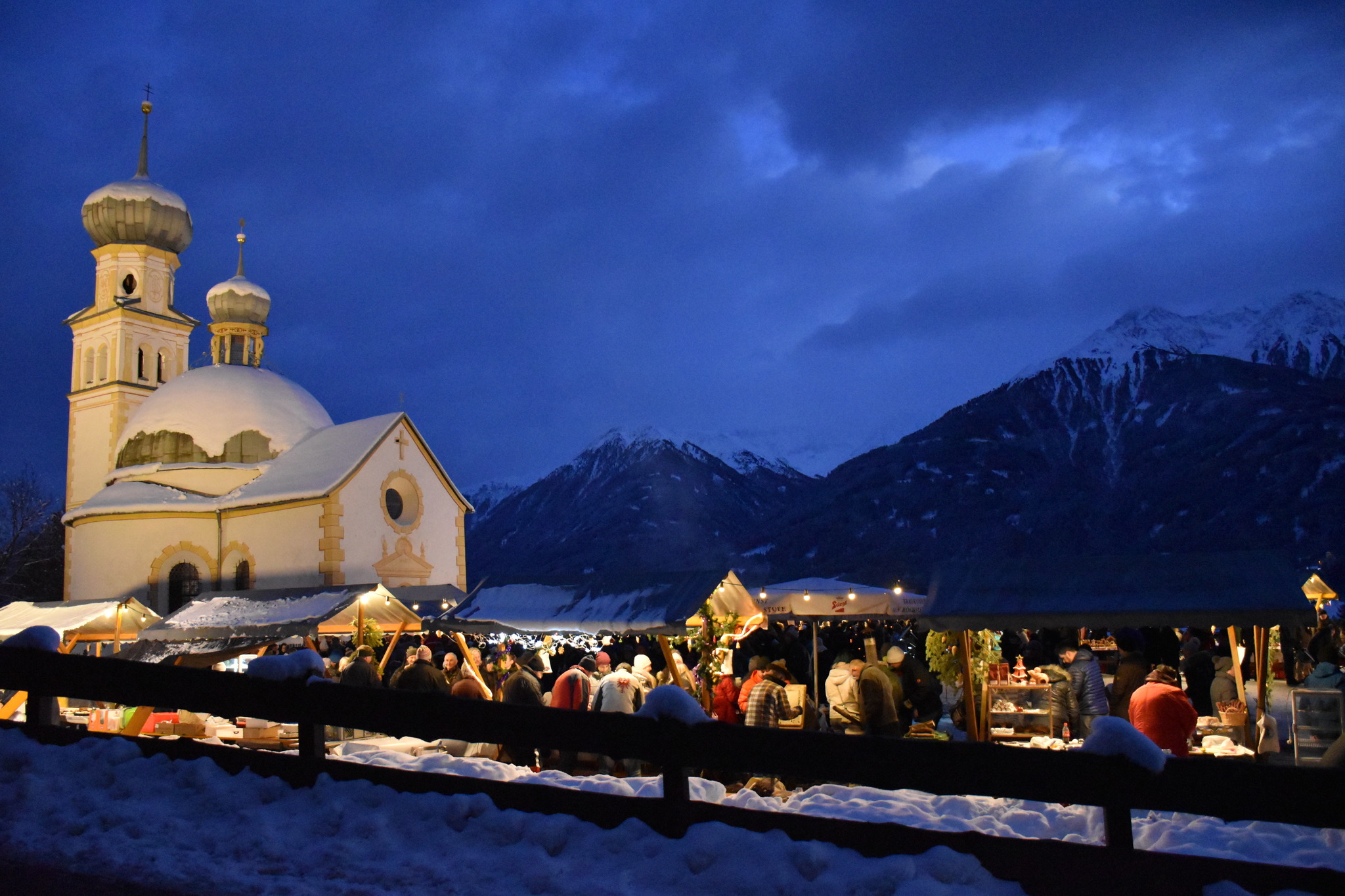 Feierlicher Birkenberg-Adventmarkt - Telfs