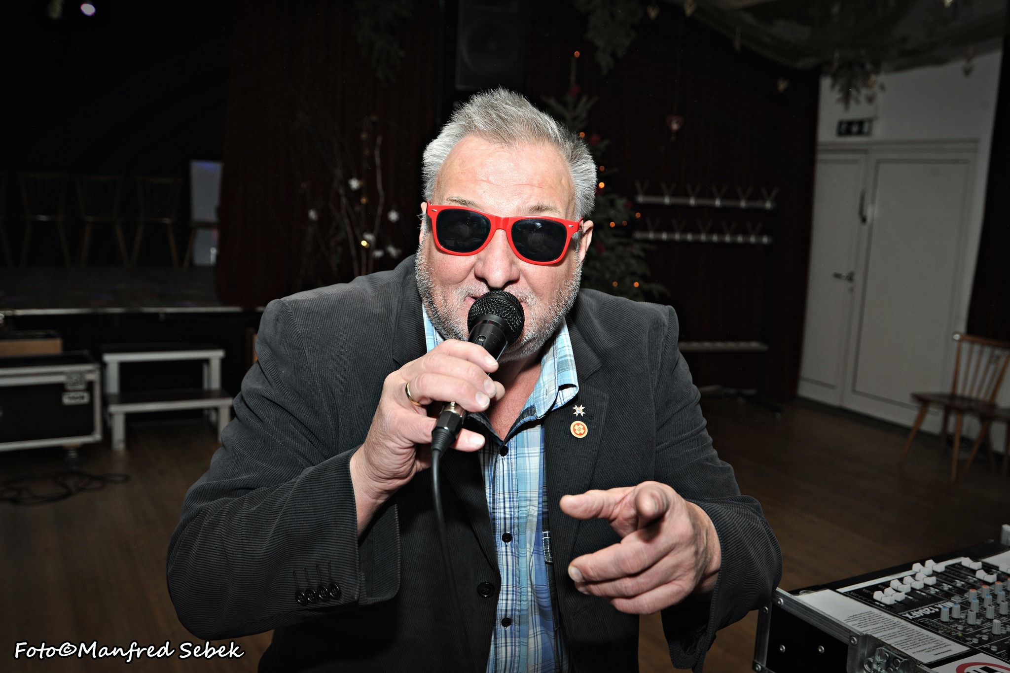 SWV Simmering: Rockige Weihnachtsfeier mit Karaoke - Simmering