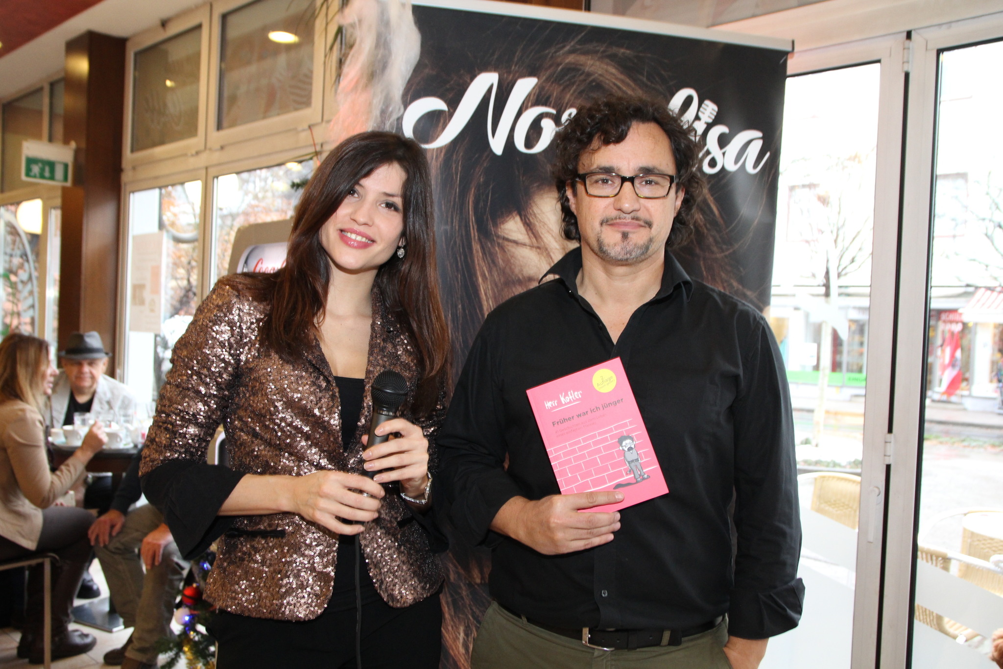 Herr Kofler liest, Nora Lisa singt - Villach Land