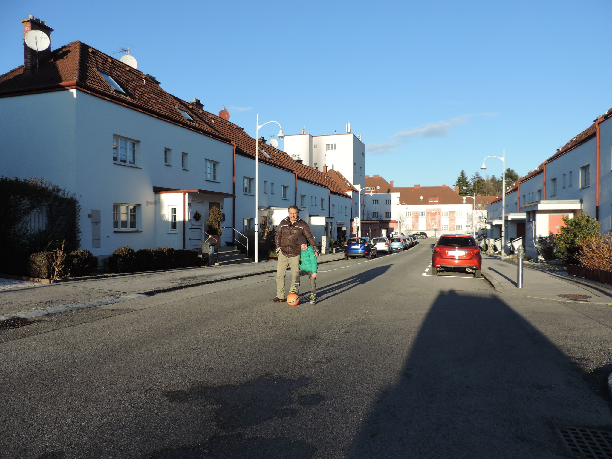 Lockerwiese Hietzing: Wohnstraße oder Rennstrecke? - Hietzing