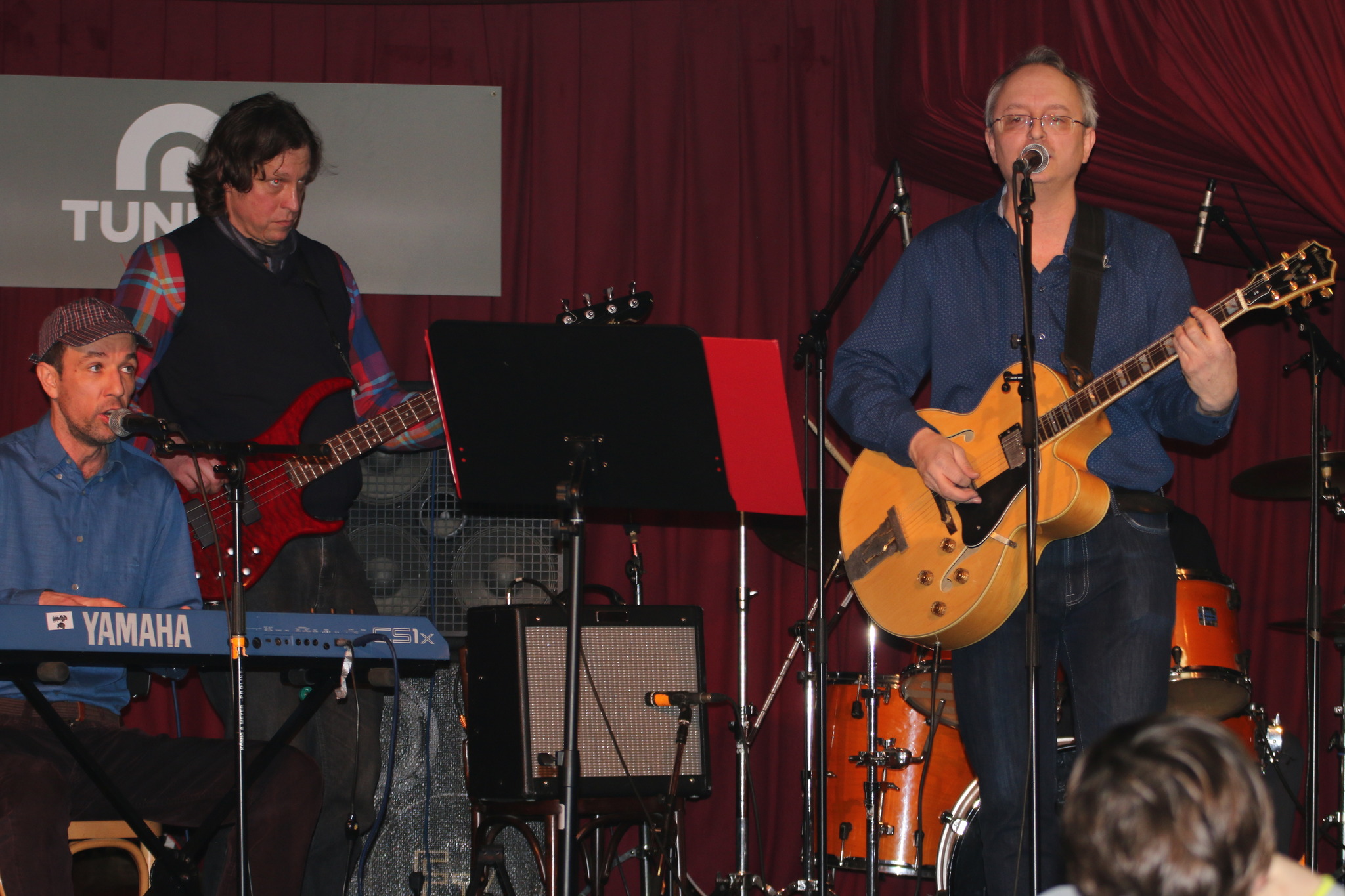 Wiener Bands Candor und Freyer im Tunnel im 8. Bezirk - Josefstadt