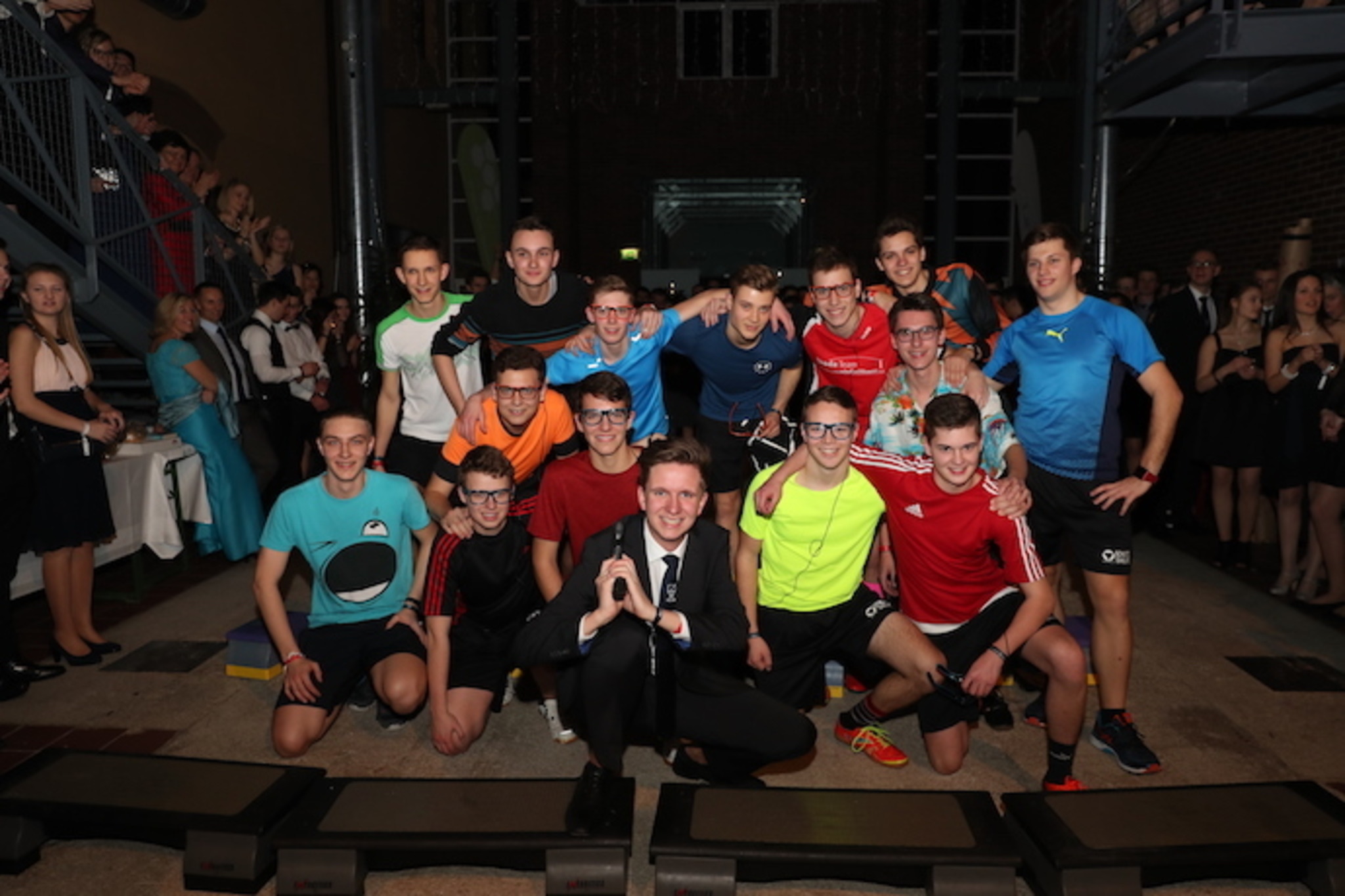 Super Stimmung beim Maturaball der HTL Steyr - Steyr & Steyr Land