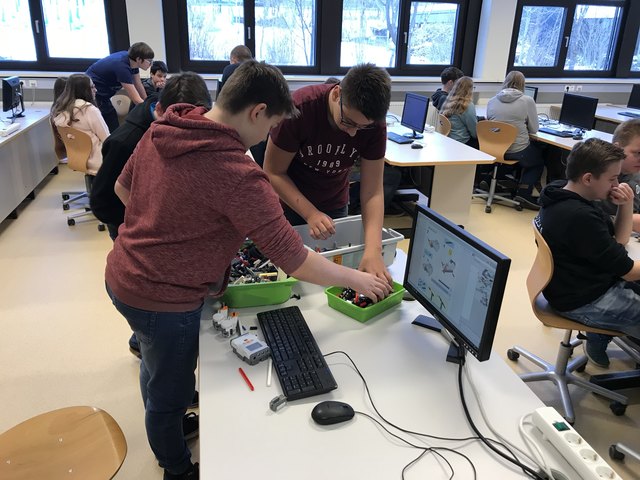 4c meets Robotic in der HTL Weiz - Weiz