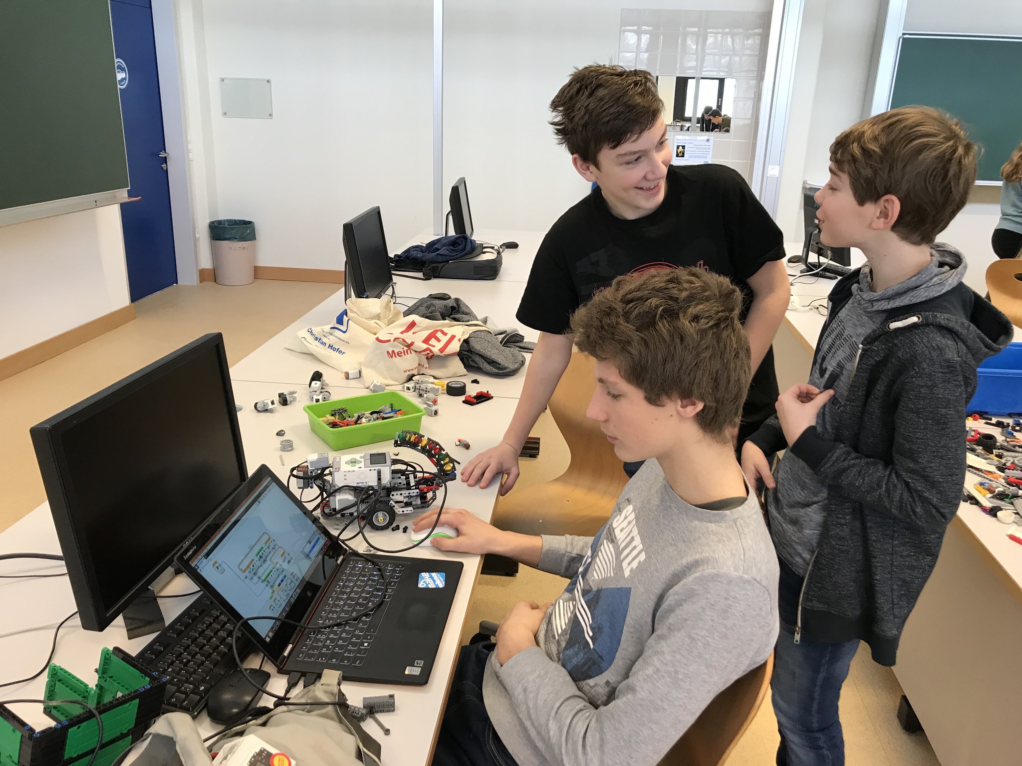 4c meets Robotic in der HTL Weiz - Weiz