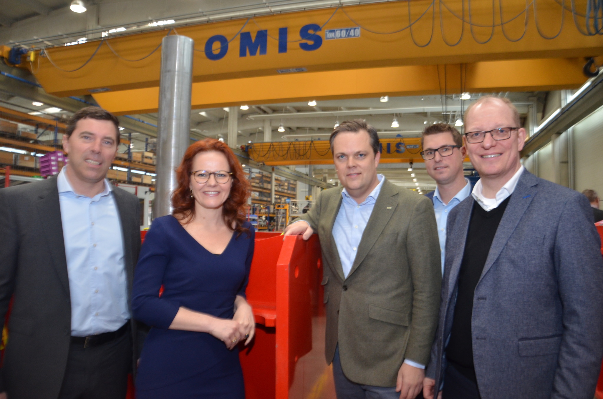 E.ON-Vorstand besucht LEITNER-Werk in Telfs - Telfs