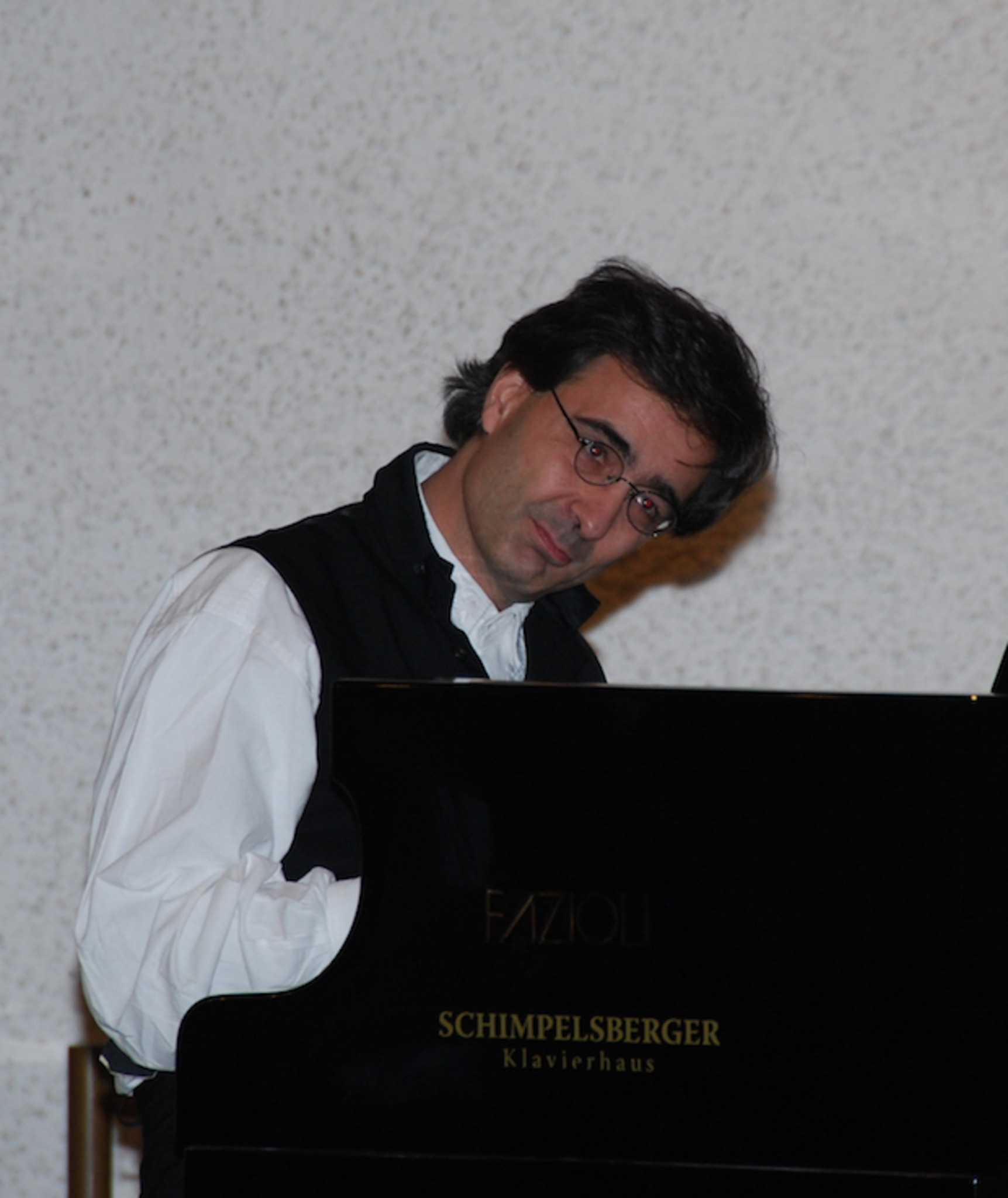 Paul Gulda spielt J.S. Bach - Linz