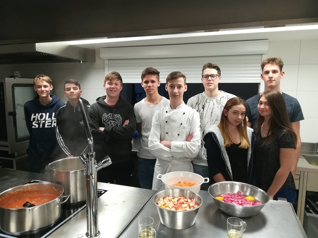 Kochkurs für Jugendliche - Thema auf meinbezirk.at