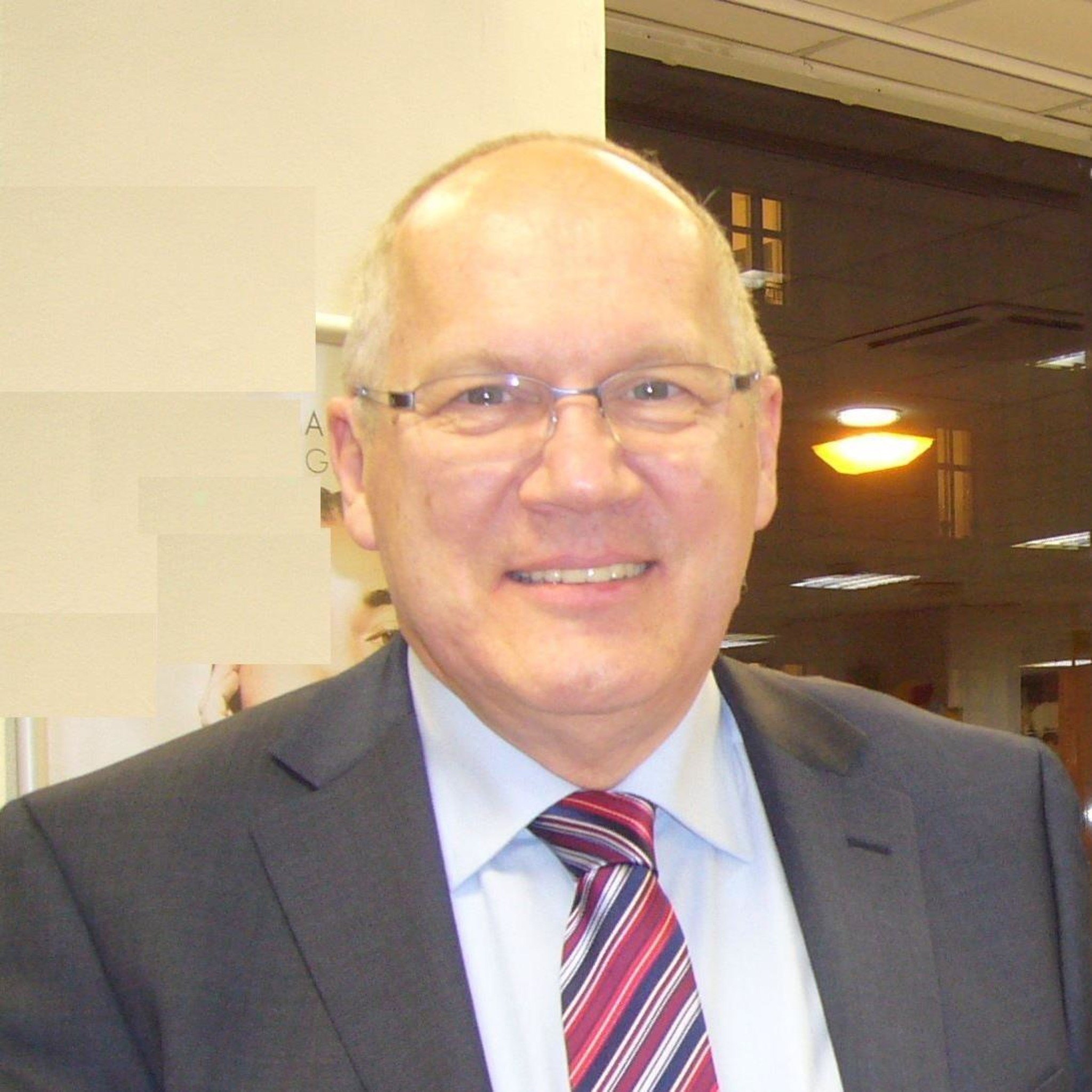 Lesung und Diskussion "Auf dem Weg zum Homo digitalis" mit Kurt Gallé ...