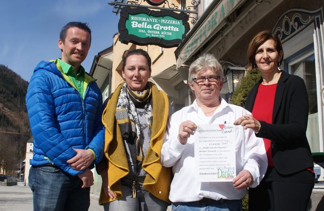 Spendengeld an "Helfen vor der Haustüre" übergeben - Pongau
