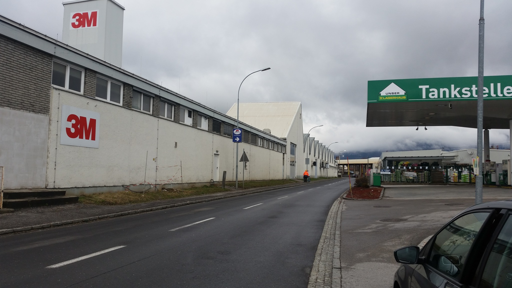 Nach 3M Großbrand: Verkehrsbehinderungen - Villach