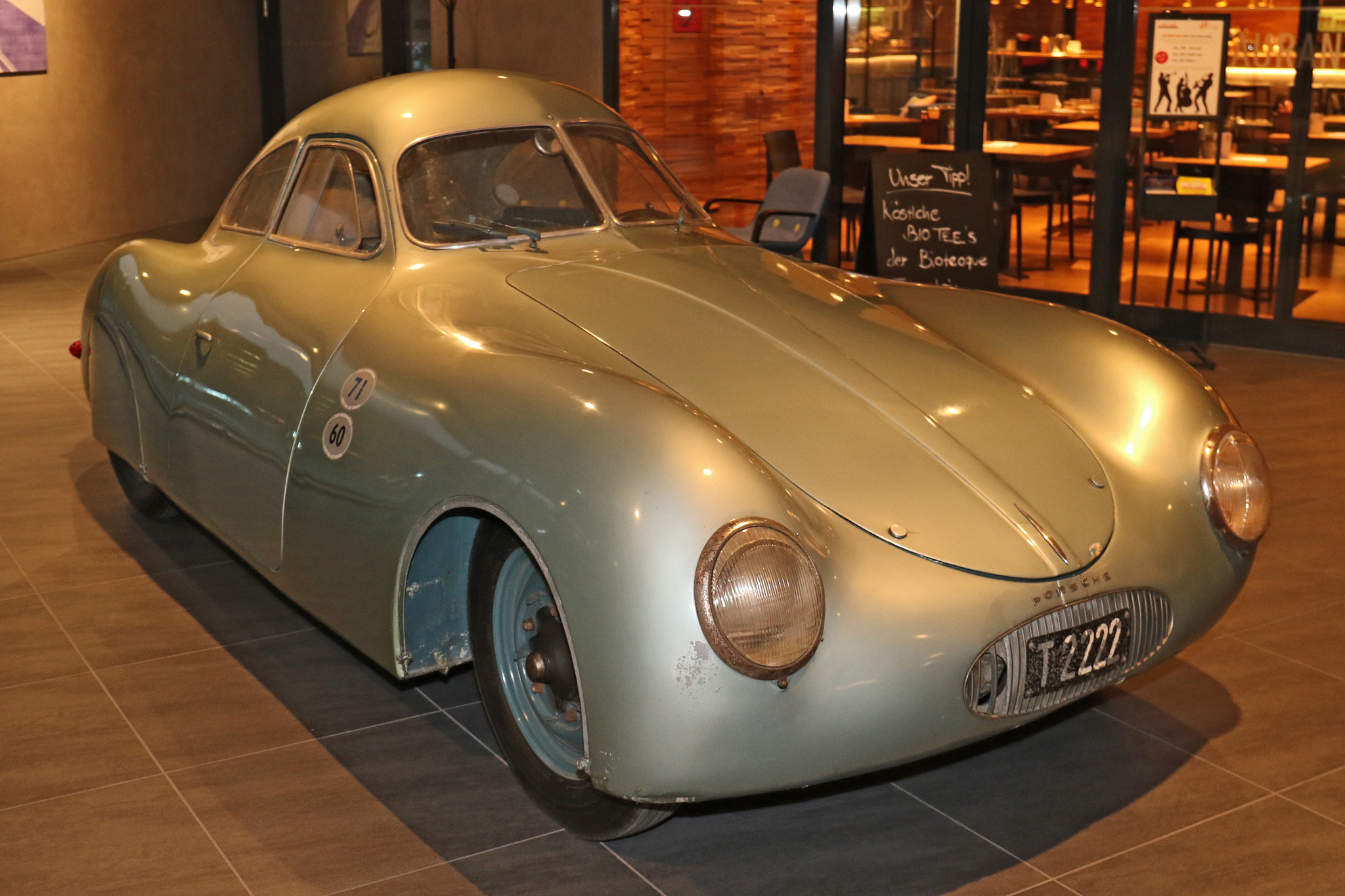 Original Rennlegende "Berlin-Rom-Wagen" im Traumwerk - Salzburg-Stadt