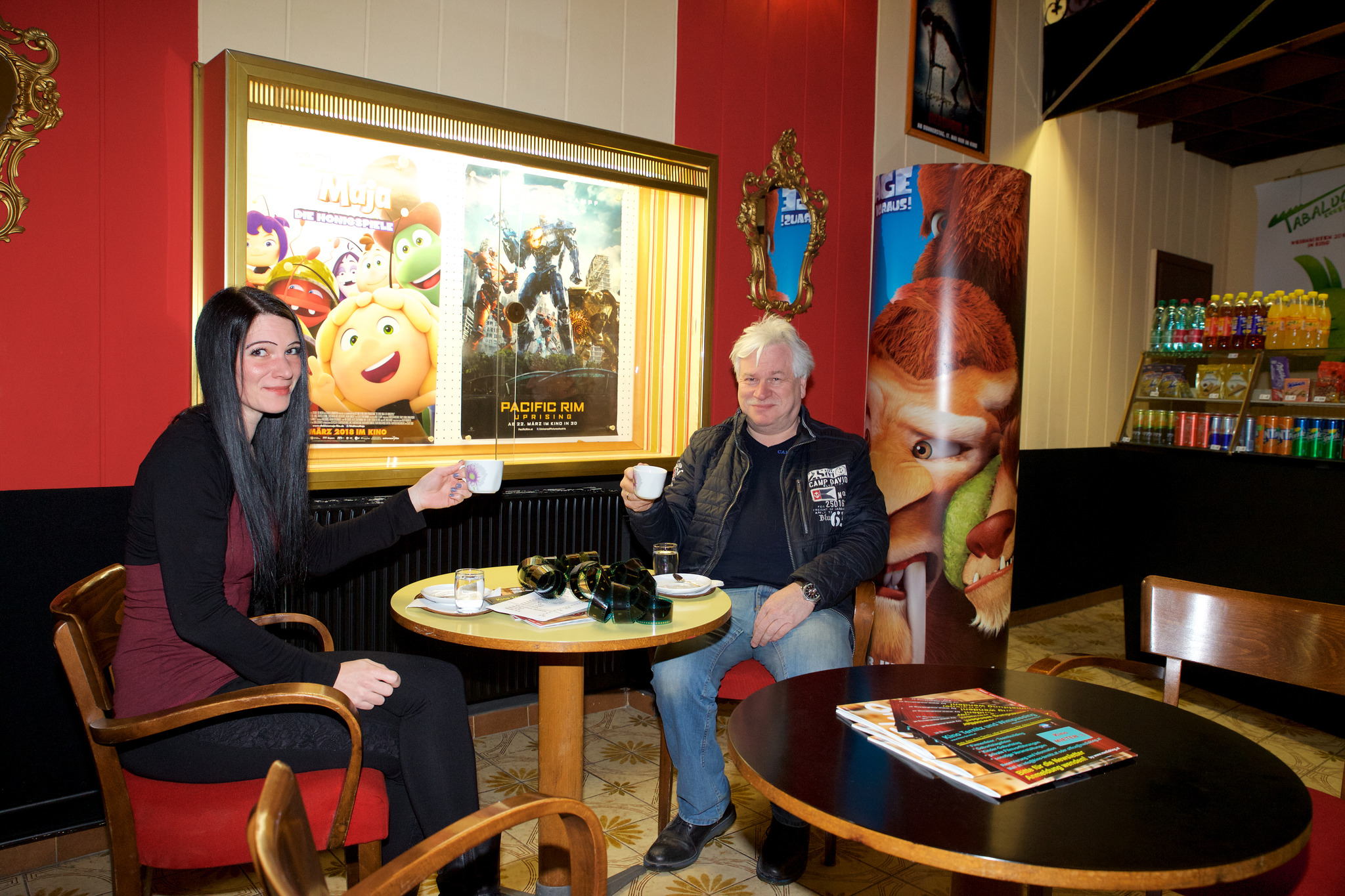 Film und Frühstück im Nostalgie-Kino - Neunkirchen