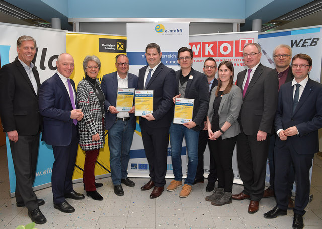 E-Autos: Autohaus Böhm geehrt - Zwettl