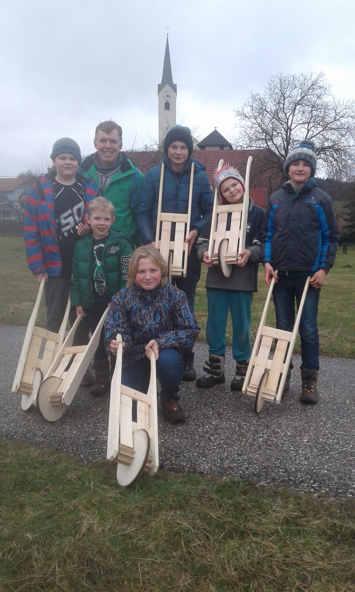 Selbstgemachte Osterratschen - Völkermarkt