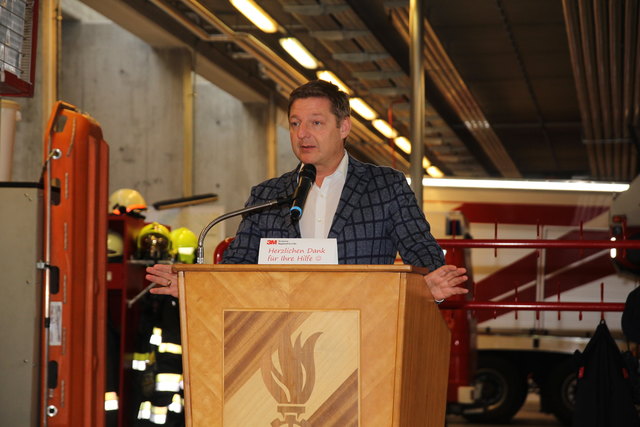 Eine Feier als Dankeschön an die Helfer bei "3M" - Villach Land