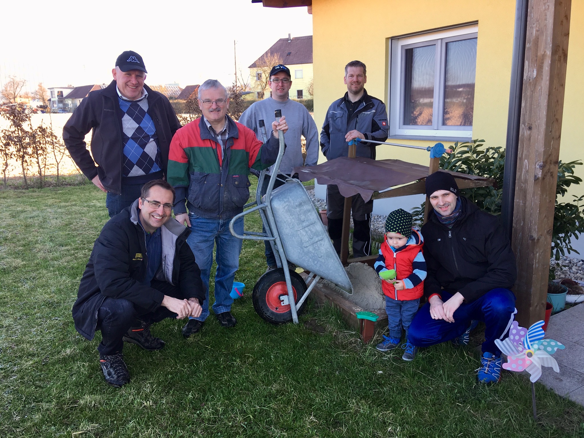 ÖAAB-Sandkistenfüllaktion in 20 Gemeinden des Bezirkes Perg - Perg