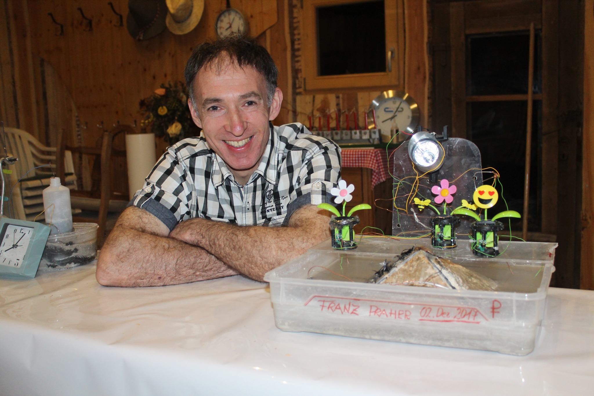 Perger Erfinder: Strom mit einfachsten Mitteln selber erzeugen - Perg