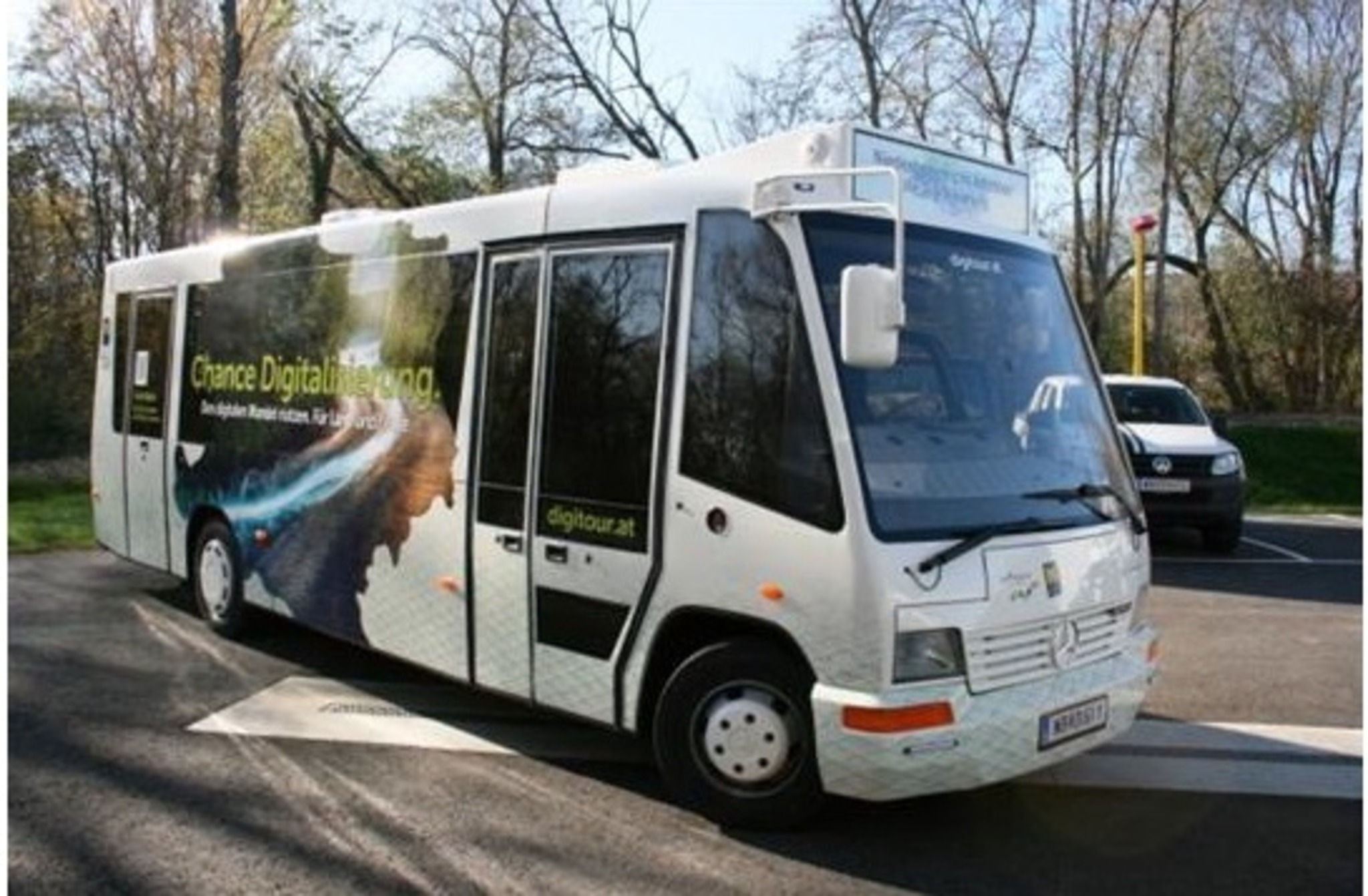 Der „Digi-Bus“ kommt nach Klosterneuburg - Klosterneuburg