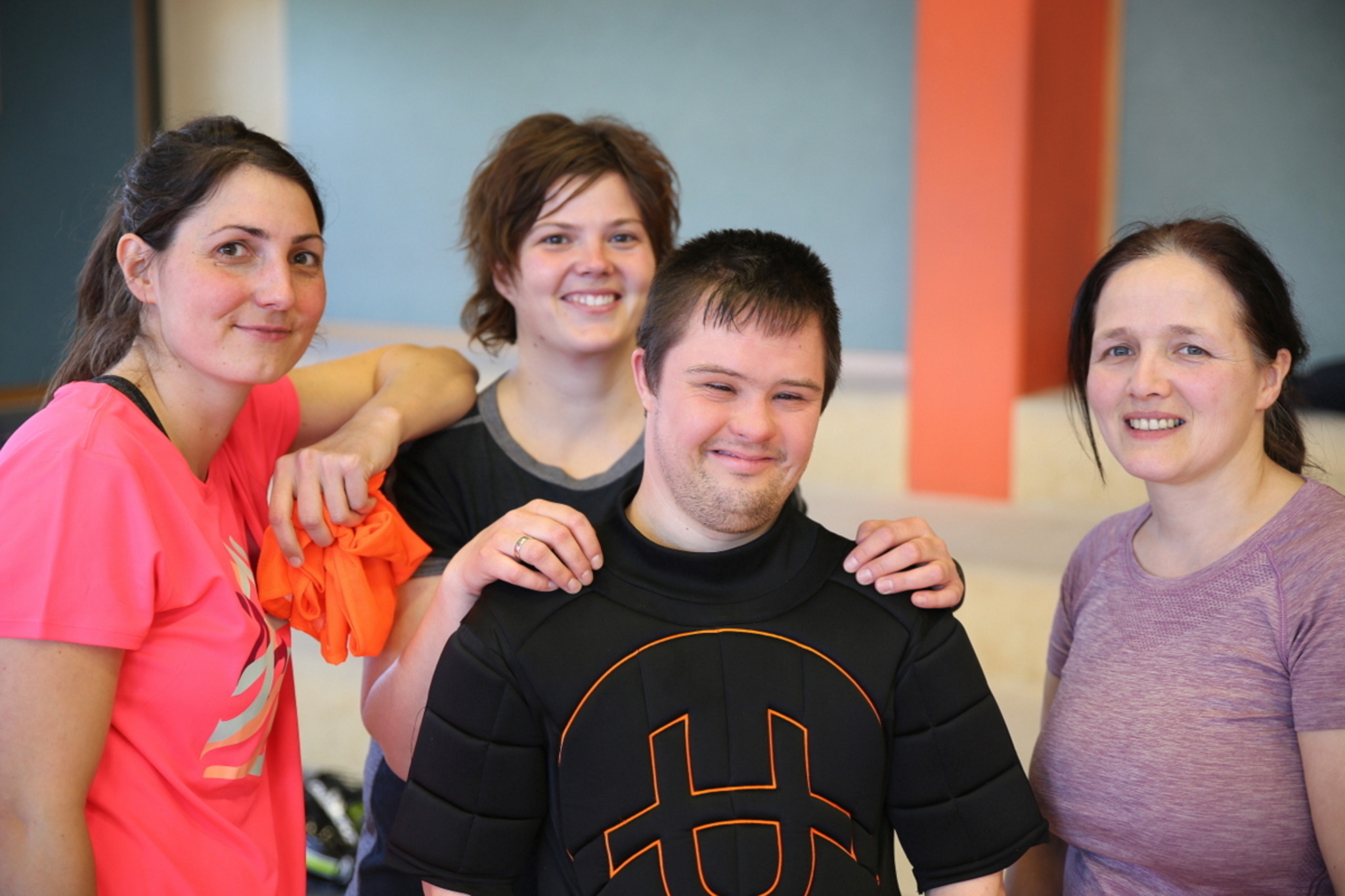 Gelebte Inklusion: Studierende der BASOP Oberwart und Team Dornau mit ...