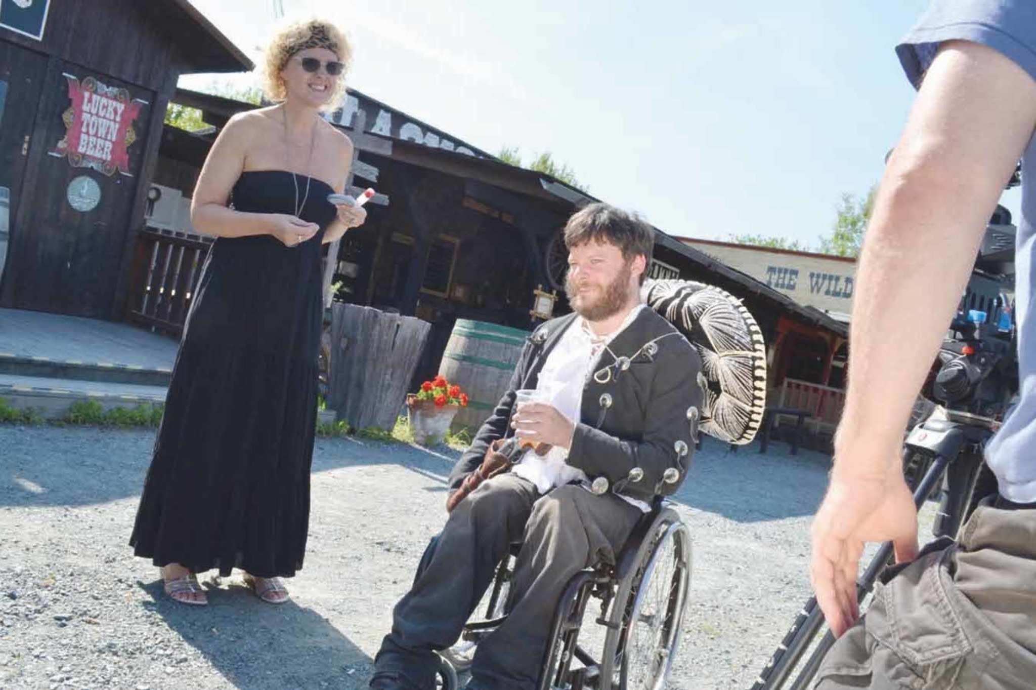 Revolver, Saloon und viel Drama: Der Italo-Inklusivo-Western - Brigittenau