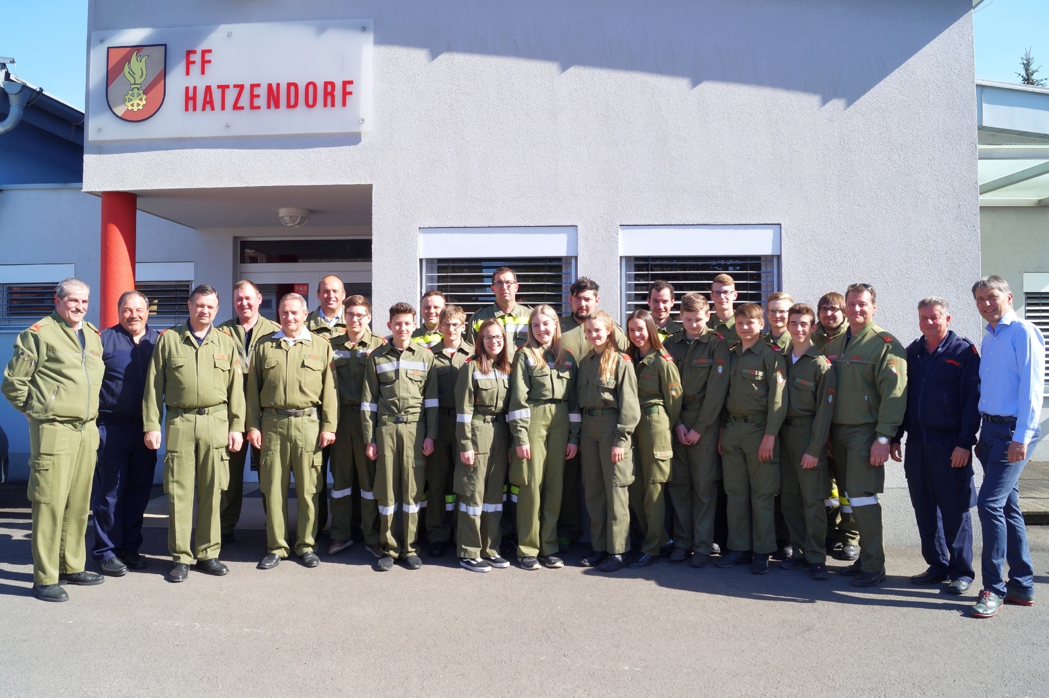 Fehrings angehende Feuerwehrkräfte meisterten ersten Prüfungsteil ...