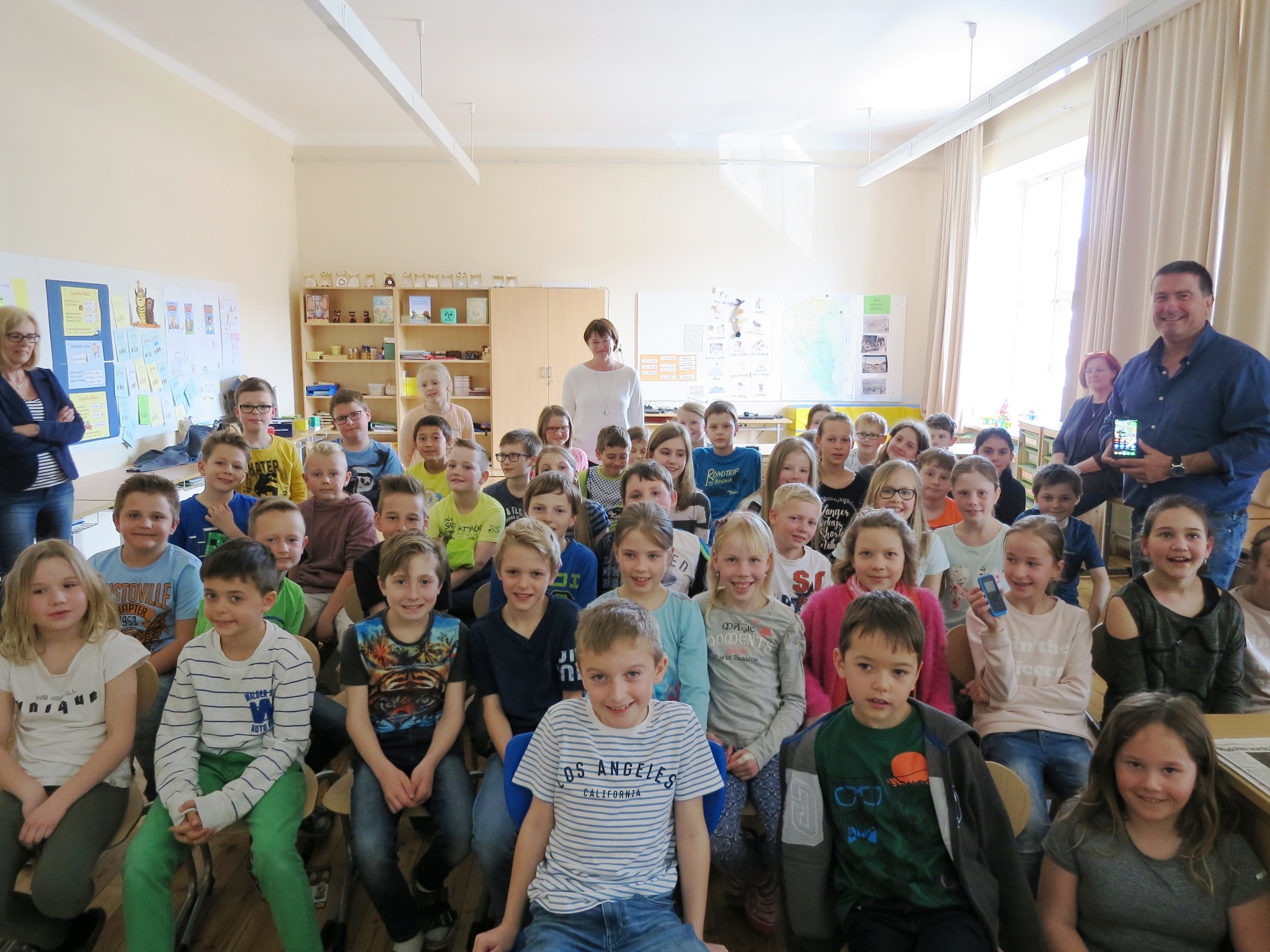 Richtiger Handyumgang für Groß und Klein - Hartberg-Fürstenfeld