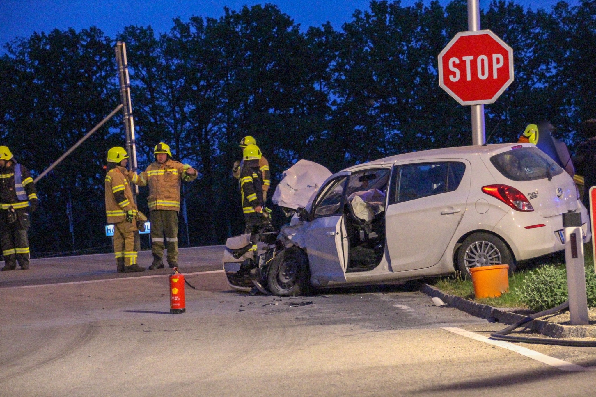 Perg: Schwerer Verkehrsunfall auf der B3 - Perg