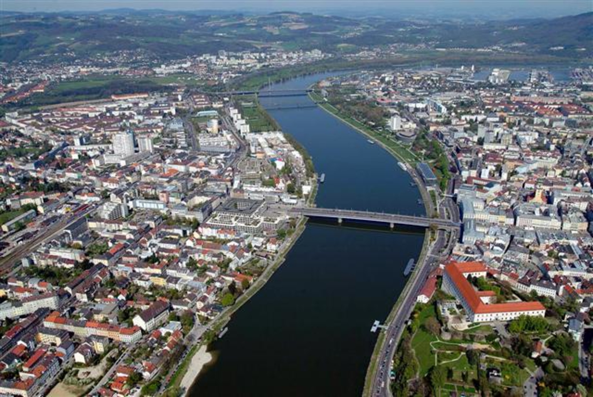Bezirk Linz (Stadt): Top bei Wirtschaft & Innovation