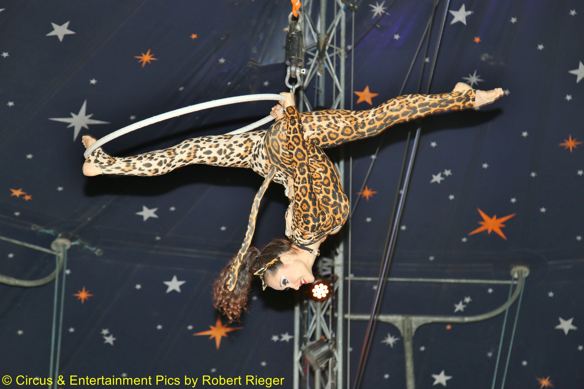 4. SHOWTEIL MUSICAL ZIRKUS - CIRCUS PIKARD in WIENER NEUDORF - AUSTRIA ...