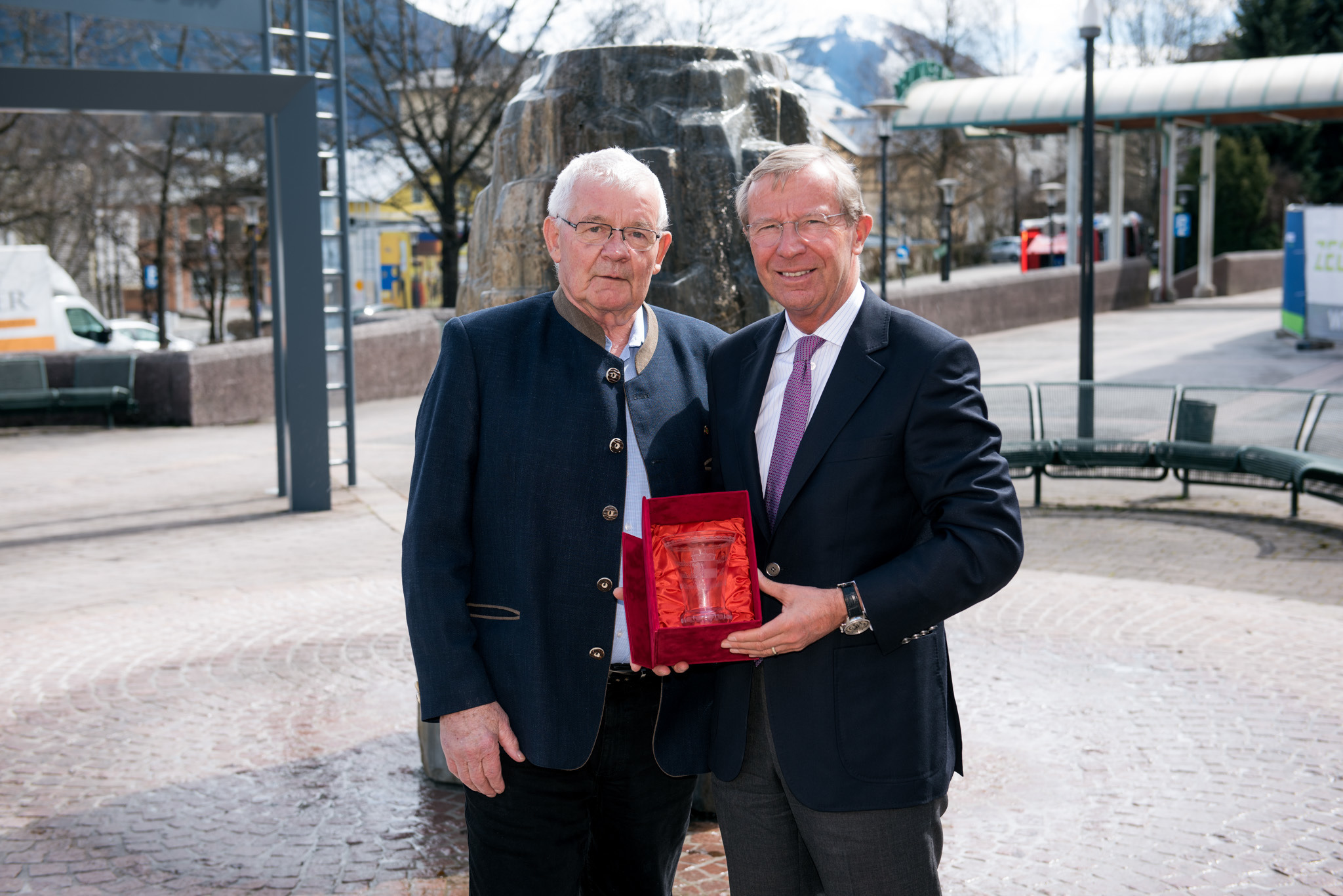Ehrenbecher des Landeshauptmannes für Hans Egger - Pinzgau