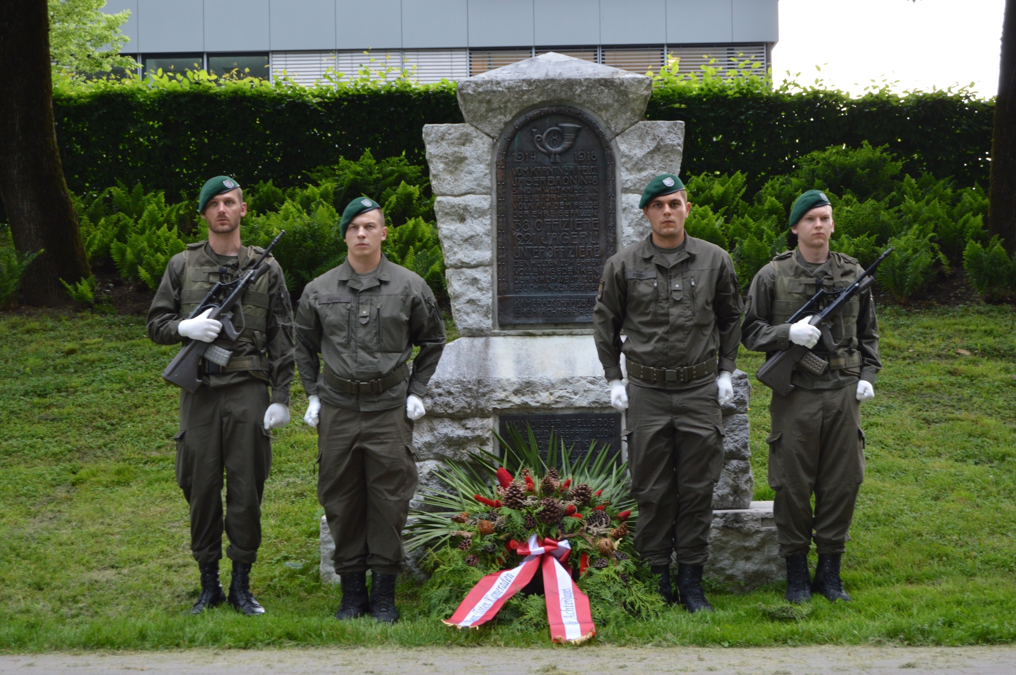 Stabsbataillon 7 gedachte den gefallenen 8er-Jägern - Klagenfurt