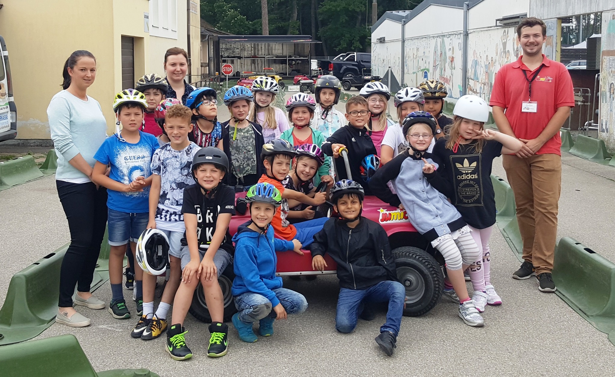 Marchtrenker Schüler mit "jumicar" unterwegs - Wels & Wels Land