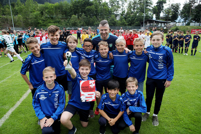 Fußball im Pinzgau: 7. Coca Cola Cup in Saalfelden - Pinzgau