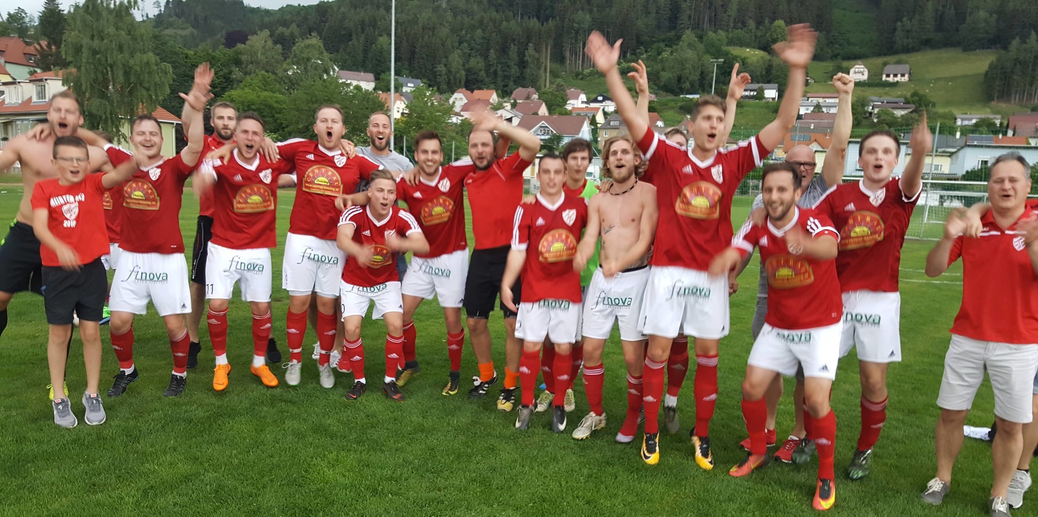 Hinterberger feierten den Titel - Bruck an der Mur