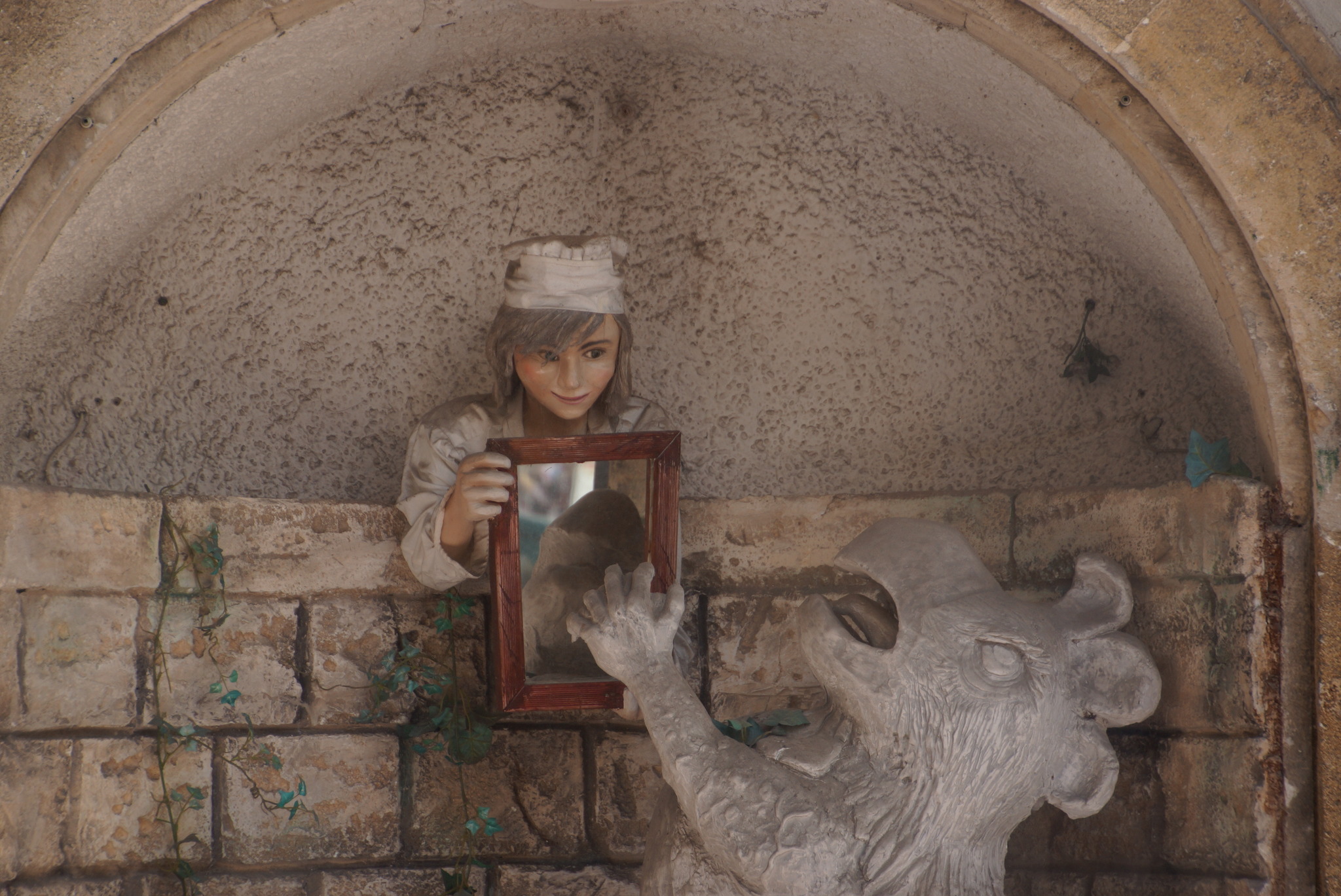 Darstellung der Sage "BASILISK" - Liesing