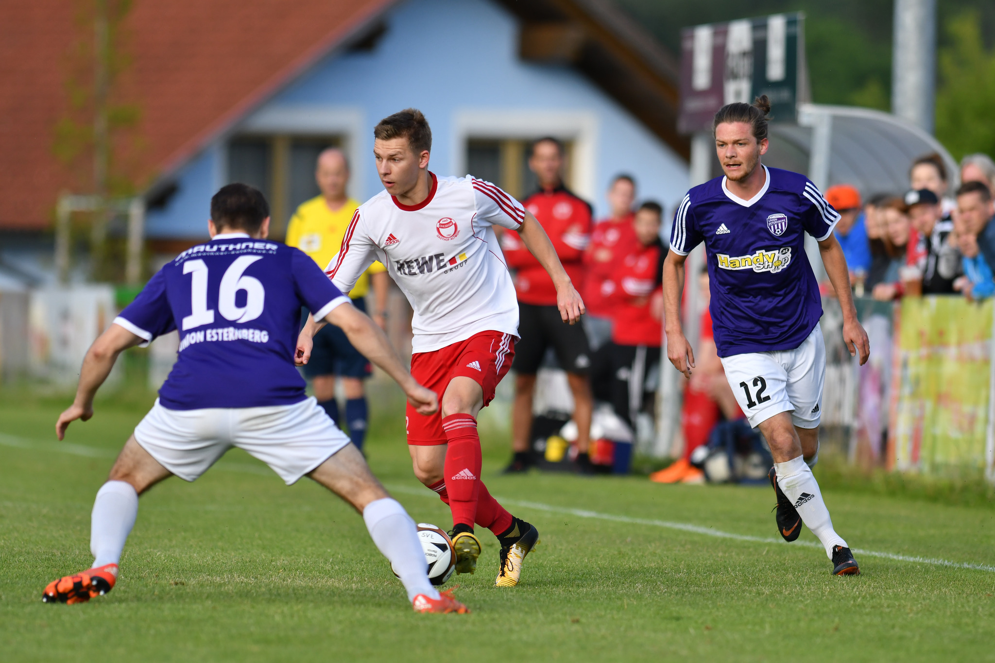 Union Esternberg siegt im ersten Relegationsmatch - Schärding