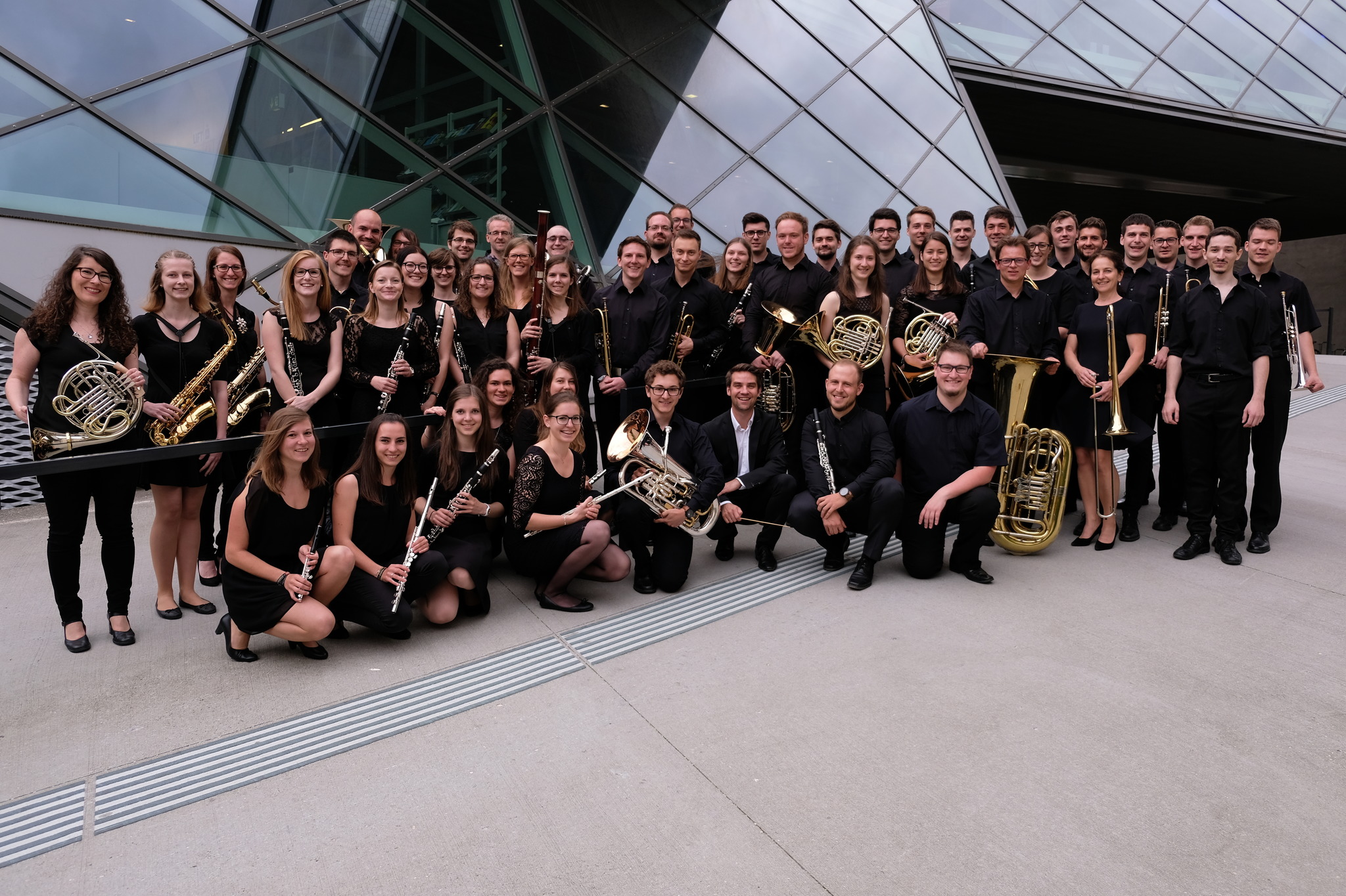 Kepler Blasorchester Linz bespielt den Burggarten - Wels & Wels Land