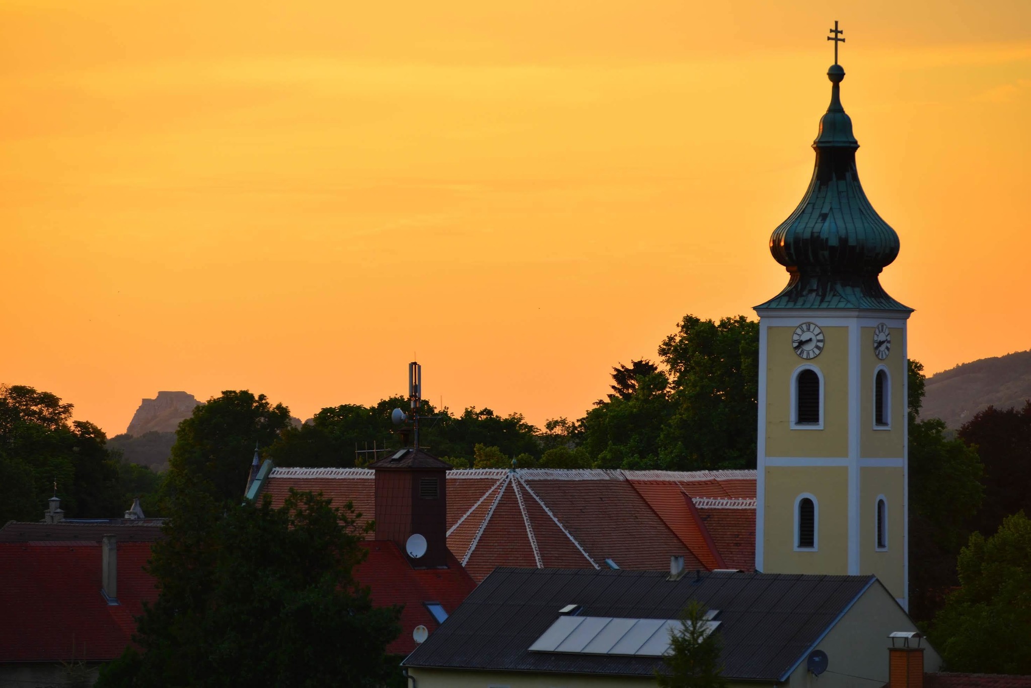 Sonnenuntergang im Wolfsthal - Bruck an der Leitha