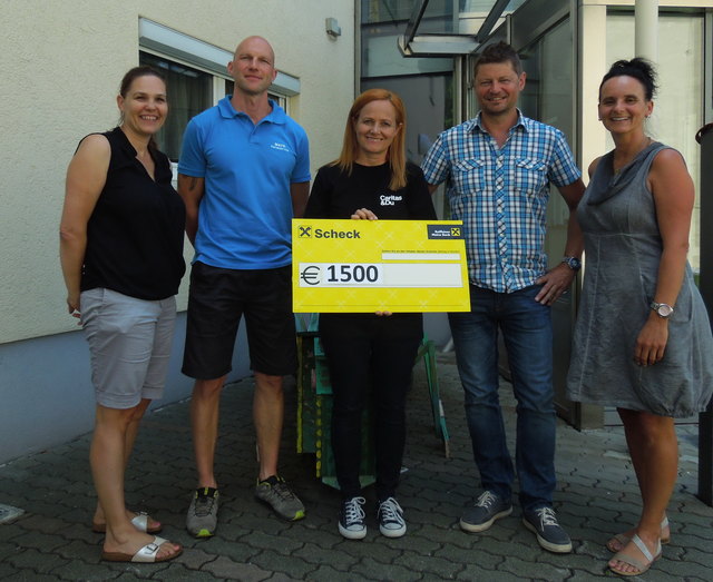 Großzügige Spende für das Caritas Zentrum Zillertal - Schwaz