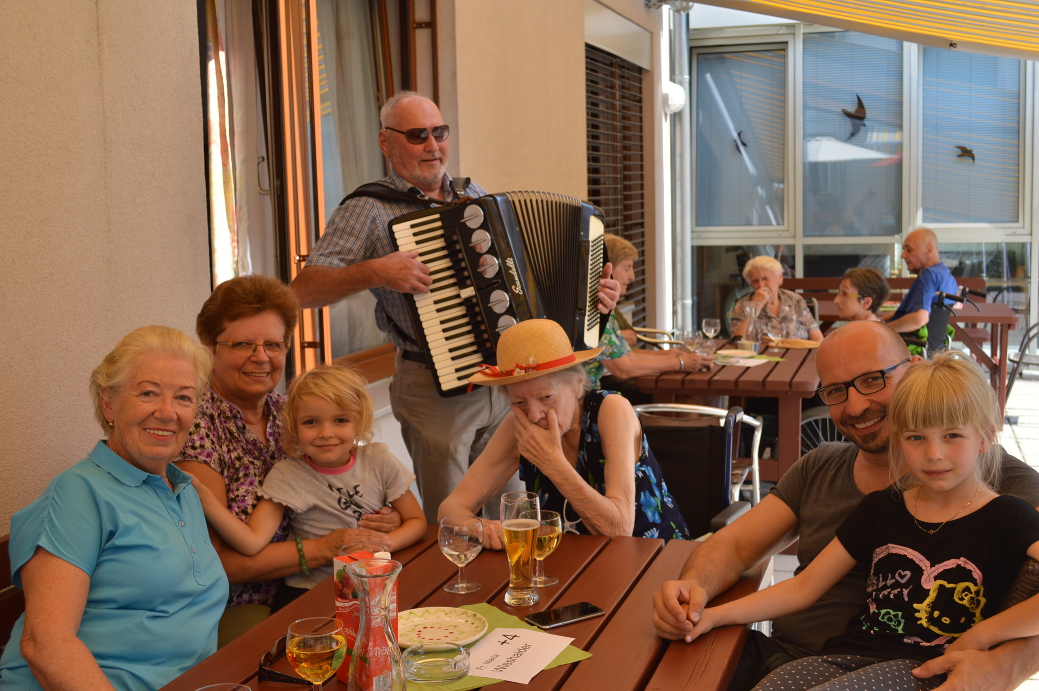 Sommerliche Grillfeier im Agnesheim - Klosterneuburg