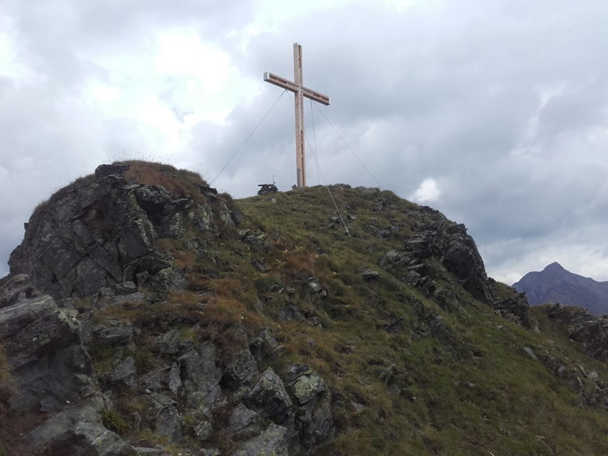 mit neuem Gipfelkreuz/Pitztal/Stallkogel - Imst