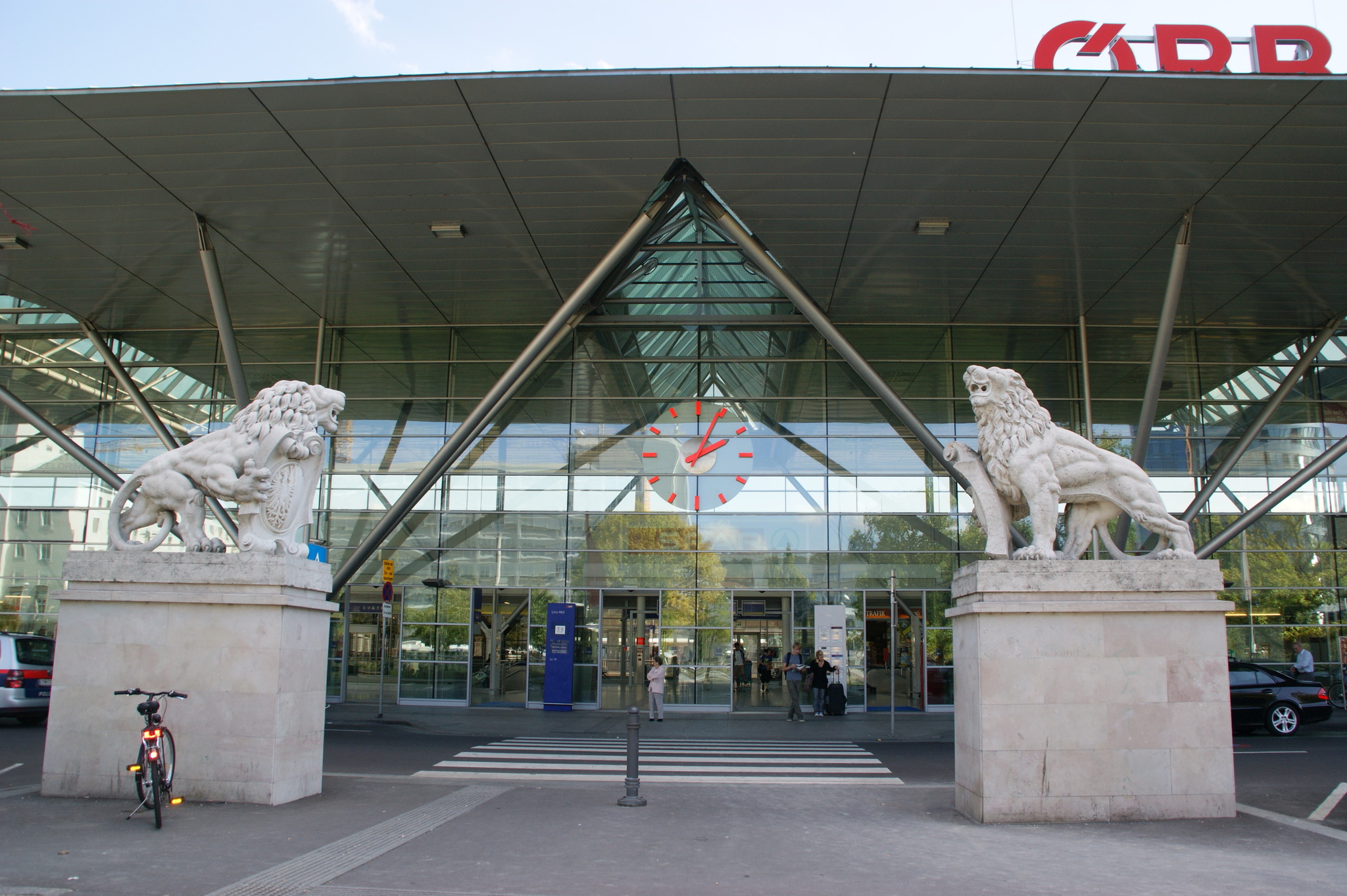 Linzer Hauptbahnhof im Bahntest gut bewertet - Linz