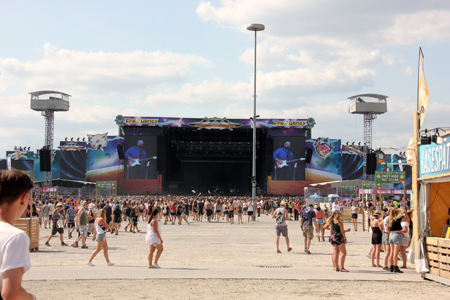 Alle Fotos vom Frequency Festival St.Pölten findest du hier - St. Pölten