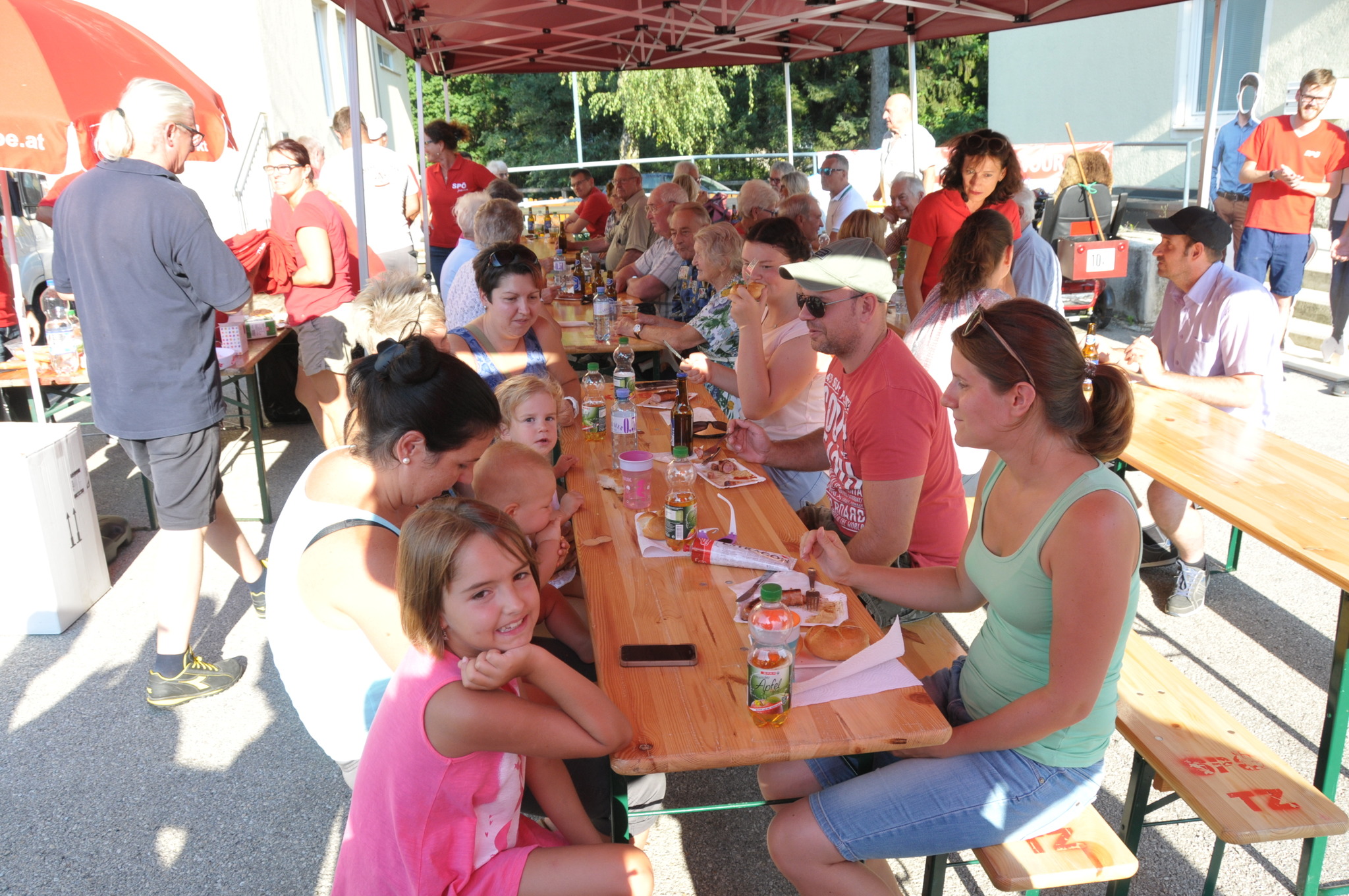 Gasslfest-Tour, der erste Streich - Neunkirchen