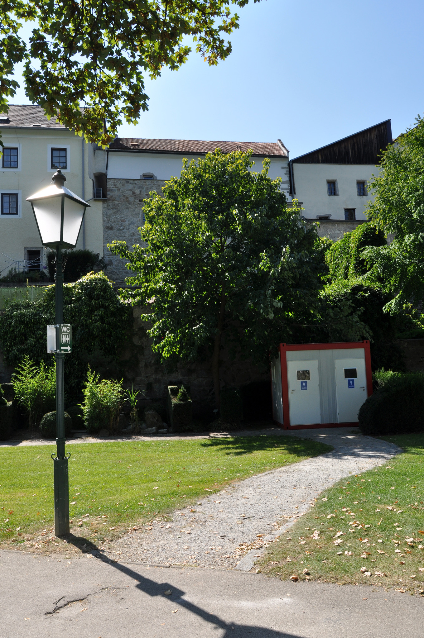 Öffentliches Wc Im Stadtgraben Freistadt