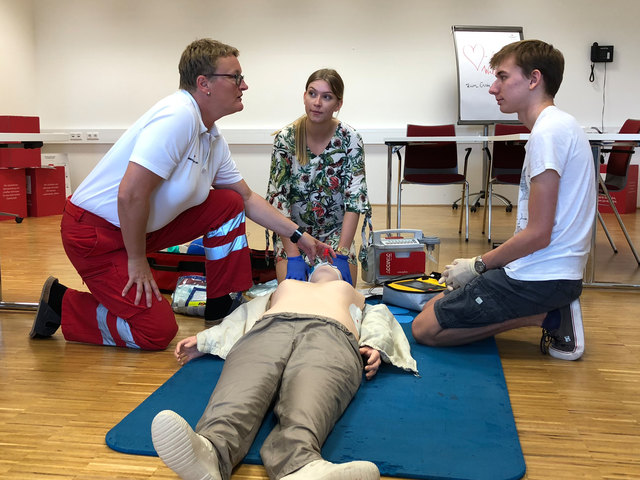 Jeder kann Ersthelfer sein - Ried