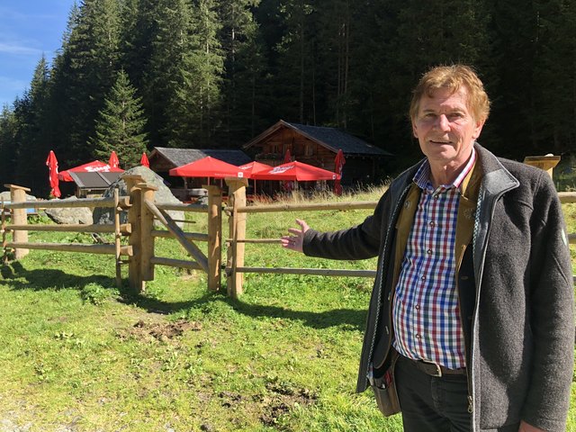 Gamsblickhütte: Ein neuer Zaun dank des Zukunftskollegiums Mittersill ...